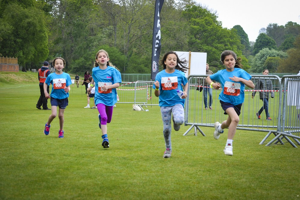 Schools Triathlon : Cheam School: Against All Odds